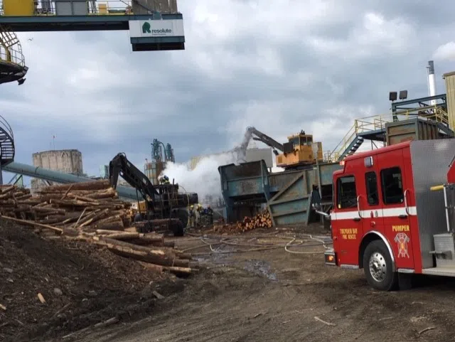 Log Loader Heavily Damaged In Fire - Your ThunderBay
