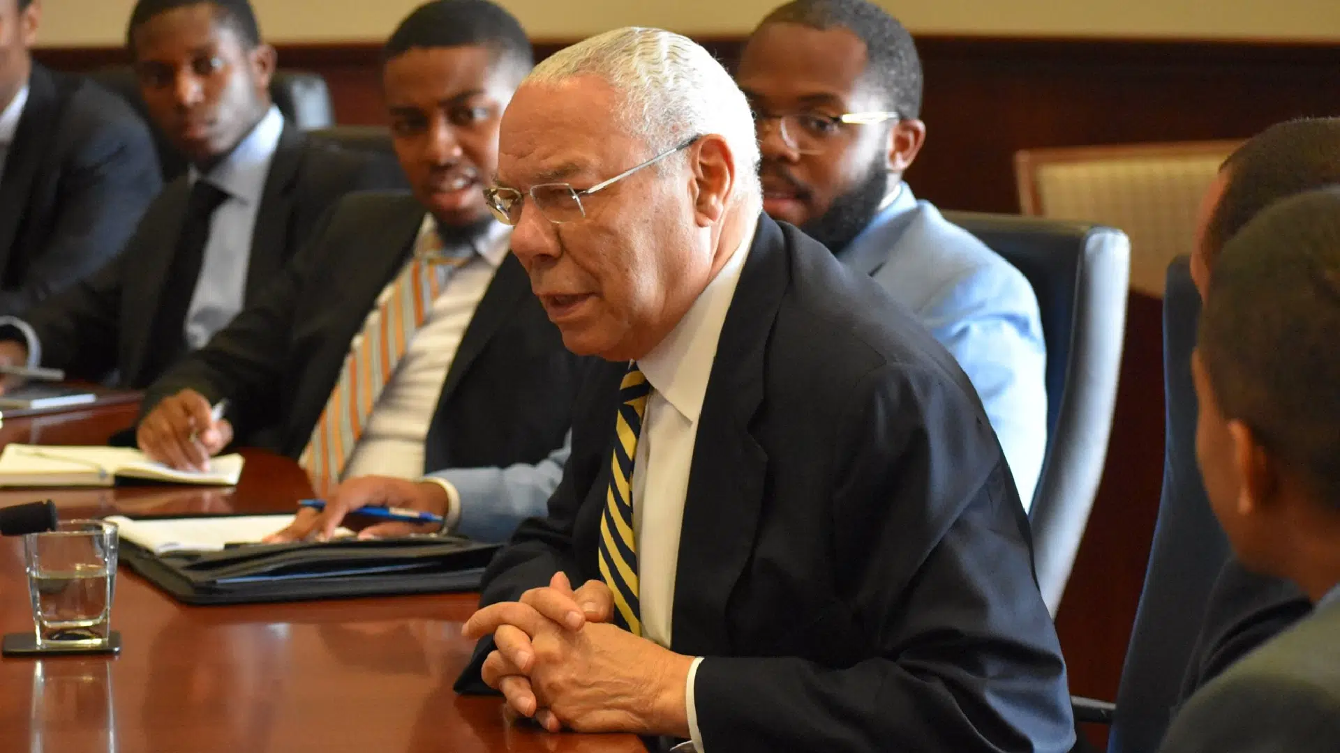 Colin Powell Dies At Age 84 - Your ThunderBay