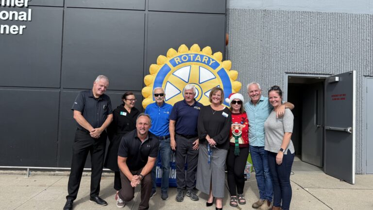 33rd annual Rotary Santa Claus Parade opens float registration - Acadia ...