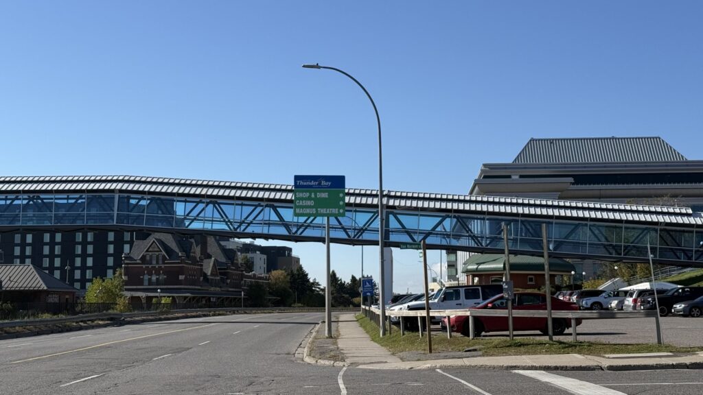 Marina pedestrian overpass will be closed at night - Your ThunderBay